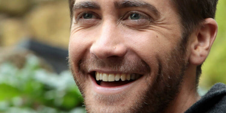 Know about your personality if you have round incisors teeth