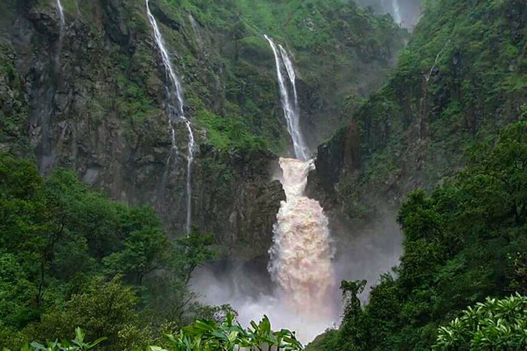 Marleshwar Temple, Timings, history, travel guide and how to reach