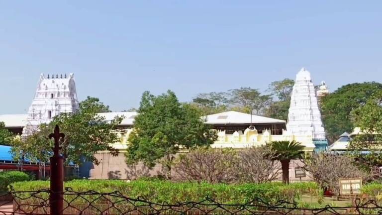 Basara Saraswati Mandir, timings, history, guide and how to reach