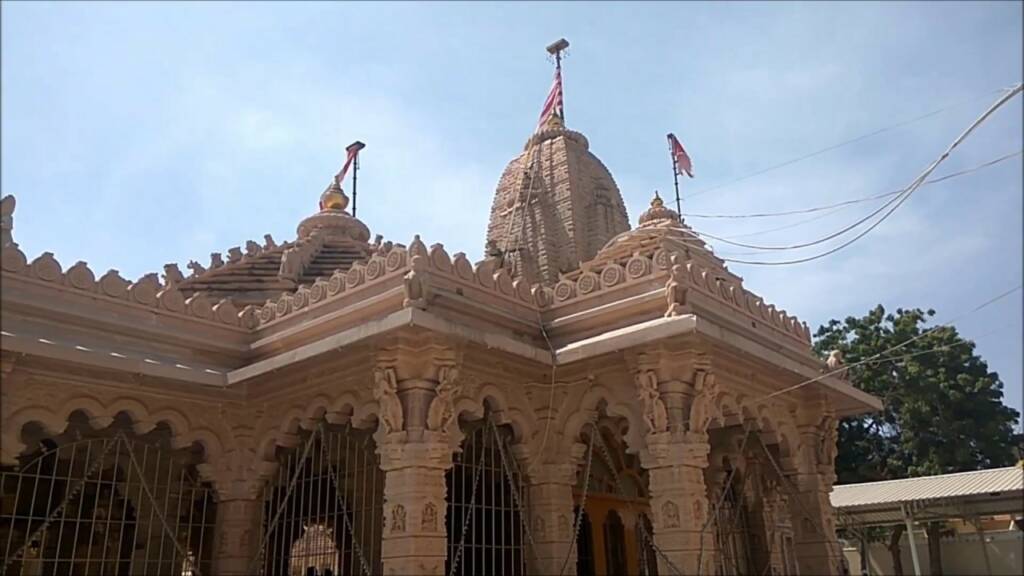 Ashapura Mata Temple Kutch, timings, history, guide, how to reach