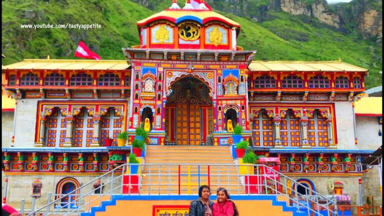 Badrinath Temple Garhwal, timings, history, guide and how to reach