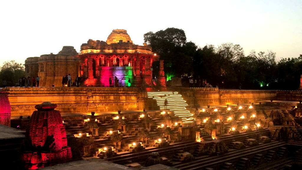 Sun Temple Modhera, timings, history, travel guide & how to reach